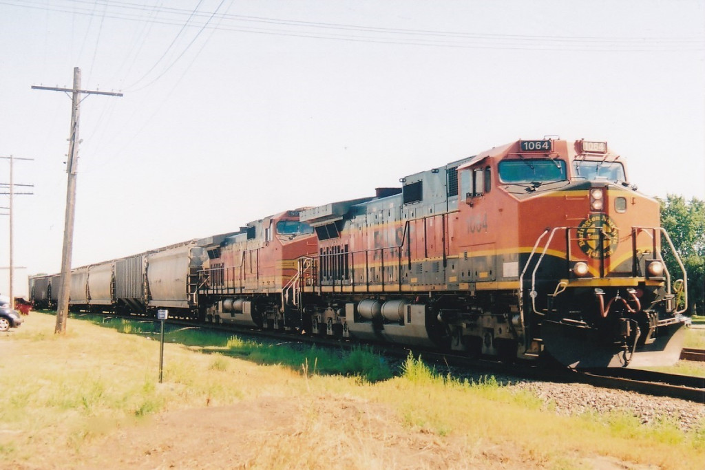 BNSF 1064 West